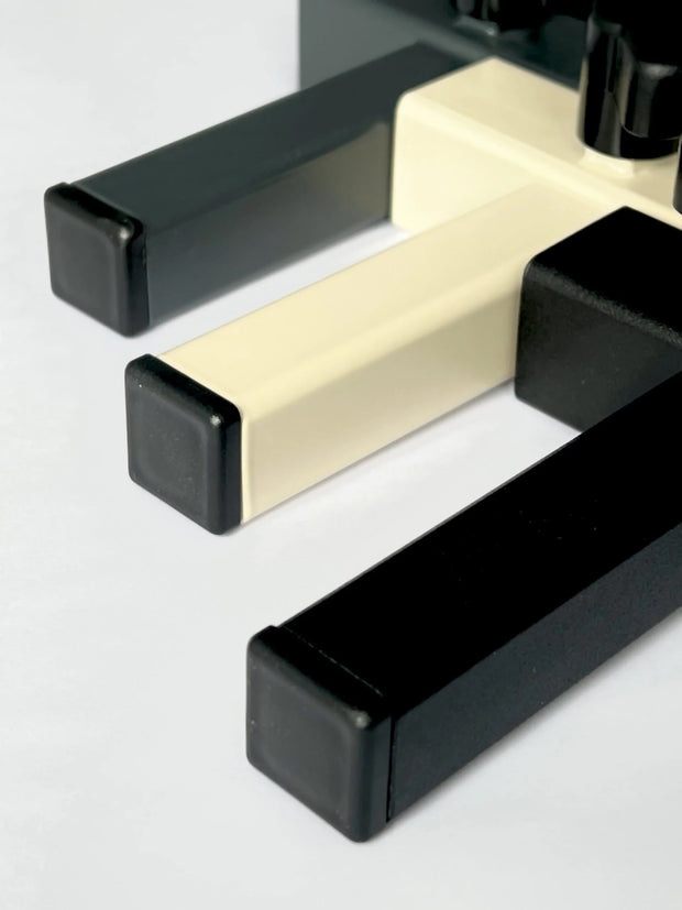 Omanik Factory Frames & Stands – Very Crafty